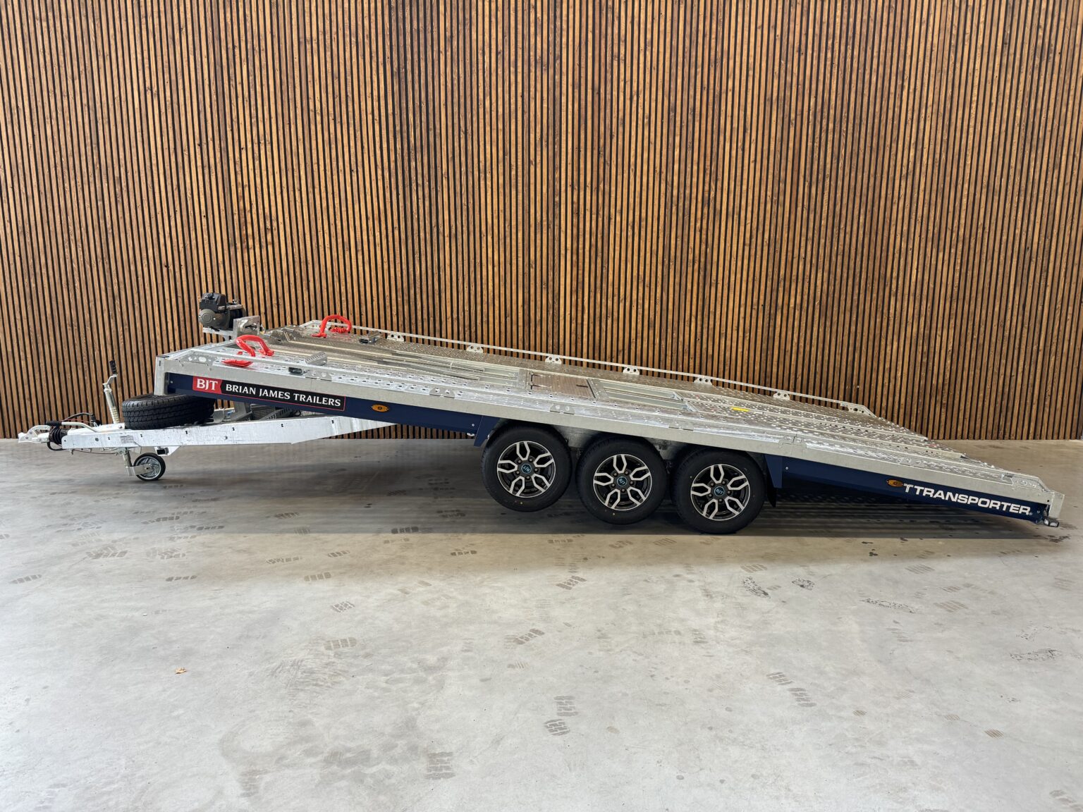 Brian James T Transporter 500x224 3-as 12 inch 3500kg • Bouwman ...